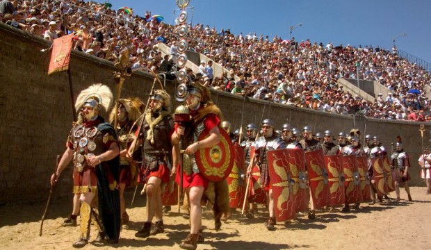 Xanten - amfitheater - Geschiedenis Beleven